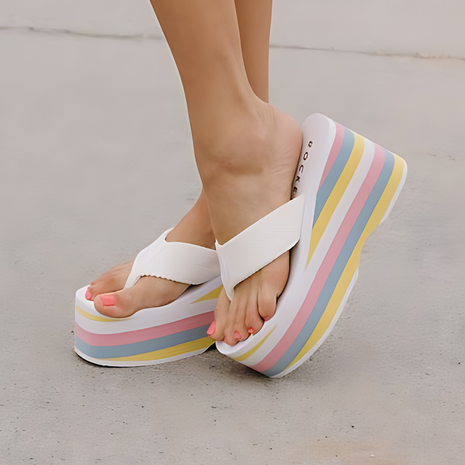 🩴Shop Cute Rocket Dog® Women's Flip Flops