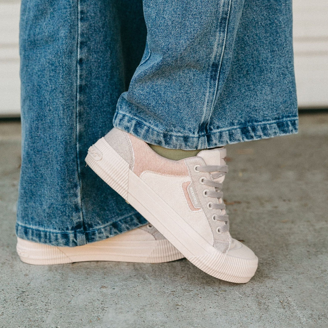 Shop Classic Shoes From Rocket Dog – Rocket Dog®